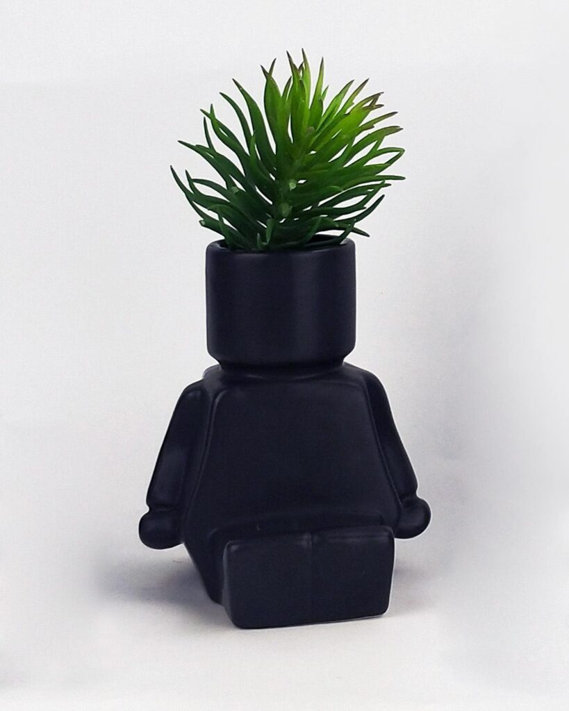 Pots & Planters - Chelsea Chelsea